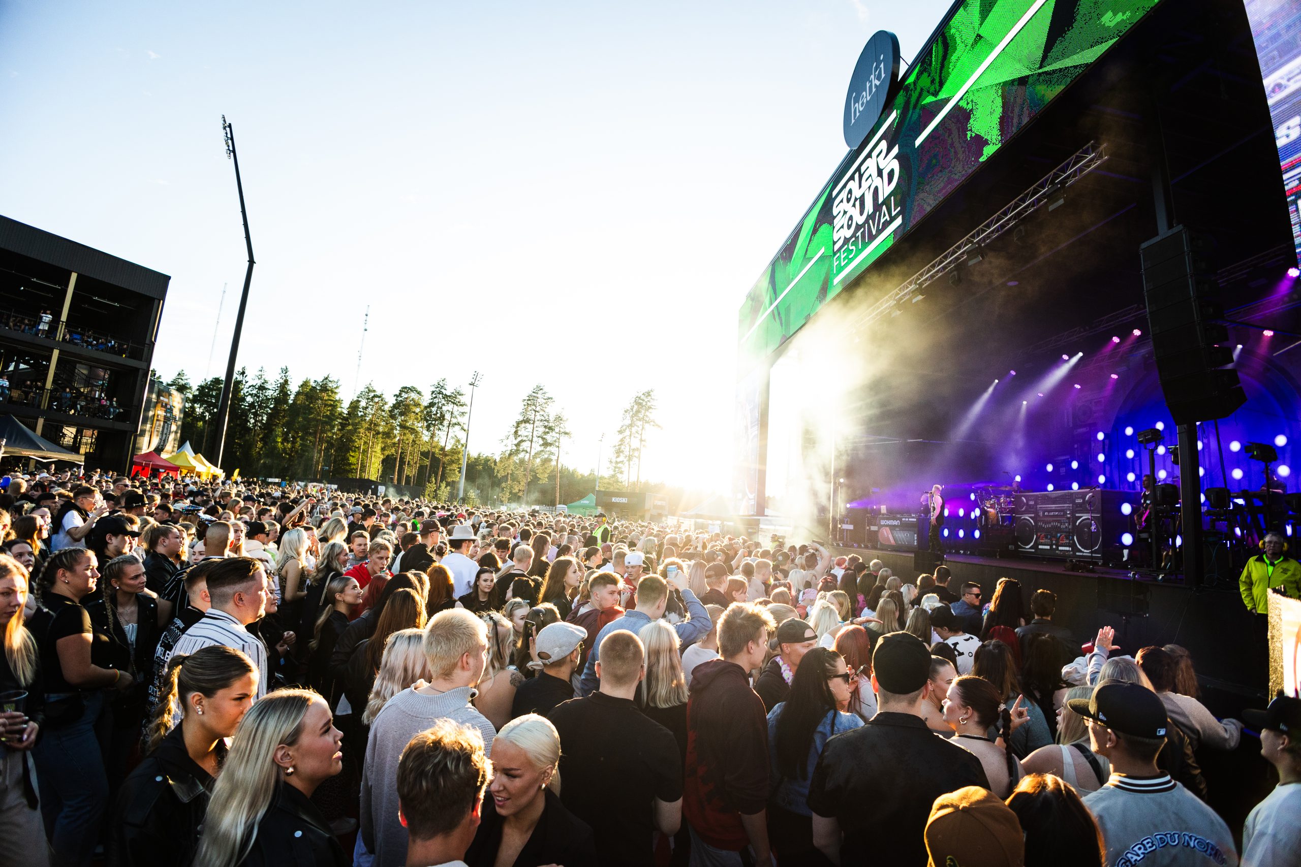 Aurinko valtaa Seinäjoen tilan - Solar Sound Festival julkaisee ...